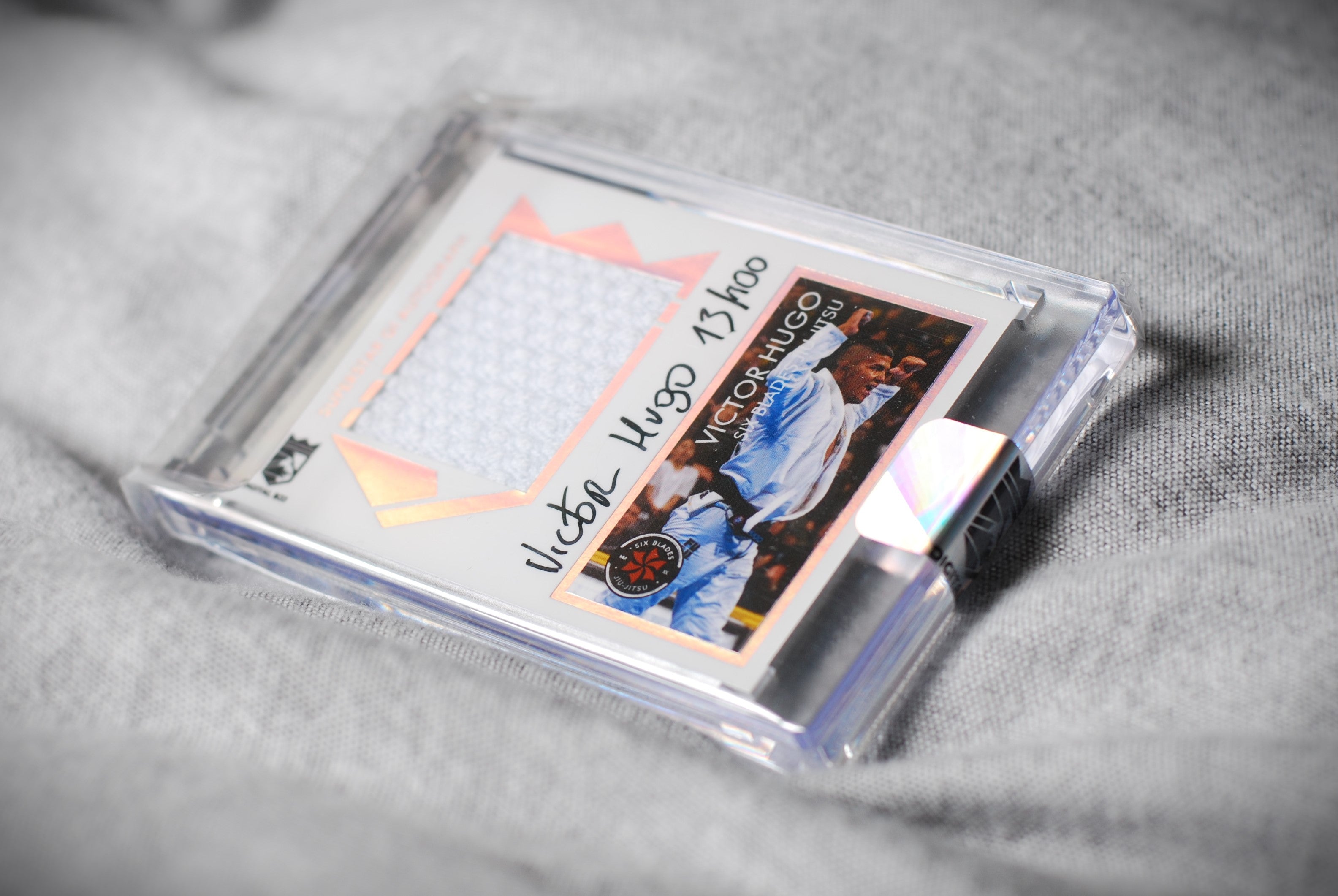 VICTOR HUGO 2023 SILVER HOLO FLOW SERIES GI AUTOGRAPH CARD – digitalbjj